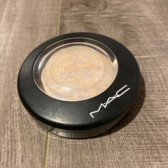 MAC Cosmetics | Makeup | Mac Unicorn Lightscapade Highlighter | Poshmark